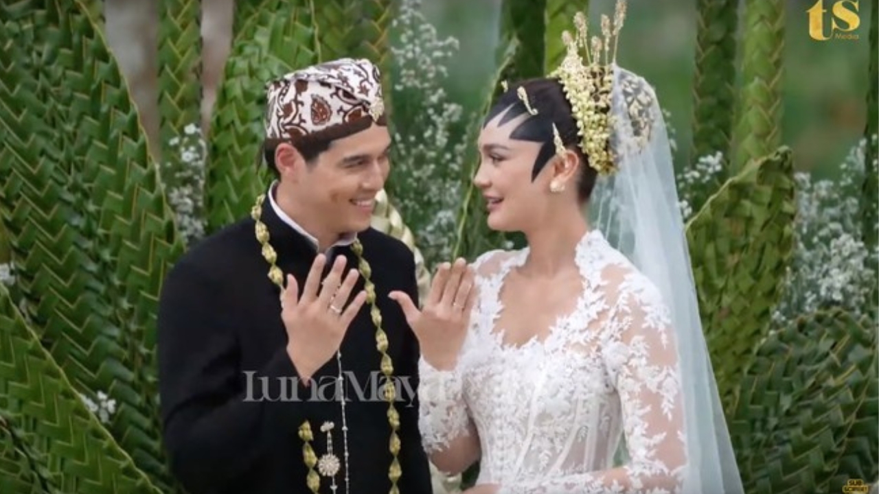 Sah Bergelar Isteri Pada Usia 41 Tahun, Luna Maya Terima Emas & RM8,600 | Gempak