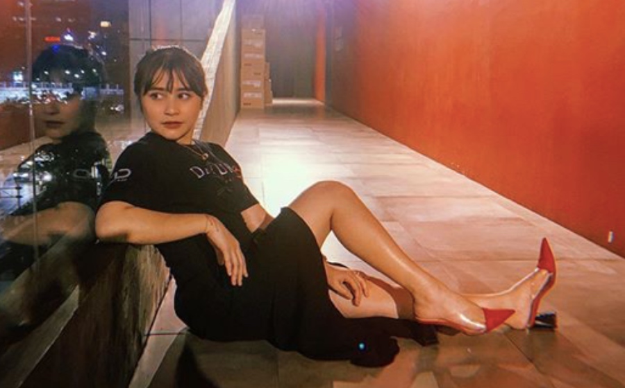 Putus dari Maxime Bouttier, Prilly Latuconsina Tak Buru Buru Cari ... Putus dari Maxime Bouttier, Prilly Latuconsina Tak Buru Buru Cari ...