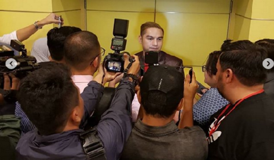 "Seburuk-Buruk Kontroversi Adalah Sebaik-Baik Publisiti" - Boy Iman ...