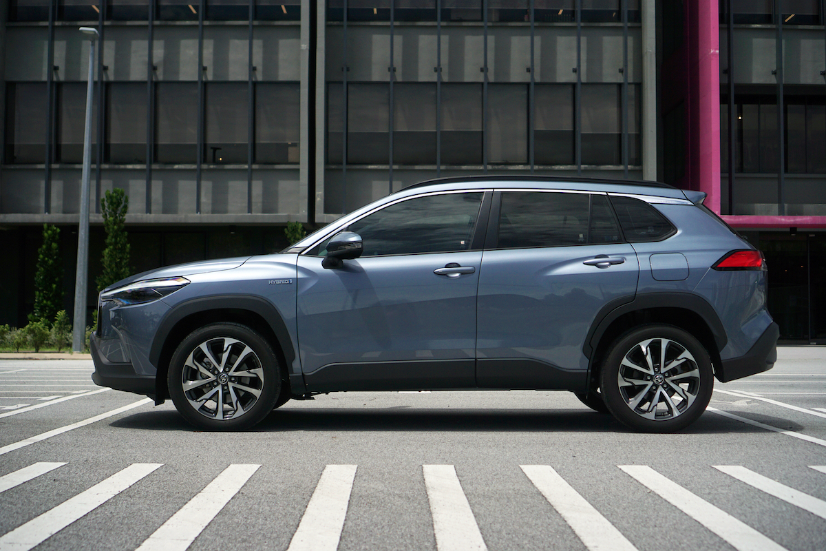 RD Drives the Toyota Corolla Cross Hybrid: Everything You Need From an ...