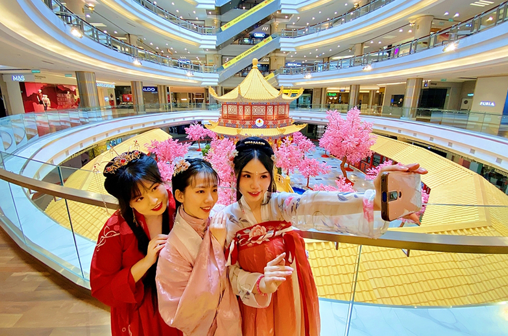For CNY, This Local Shopping Center Turned Their Mall Into Beijing's ...