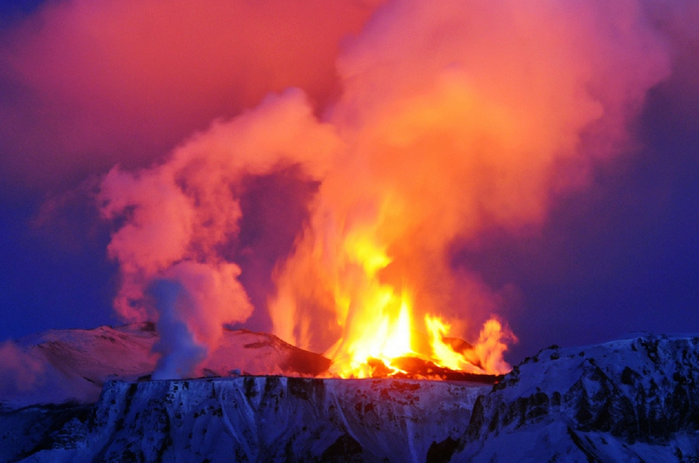 Iceland Raises Alarm After Biggest Volcano Starts to Rumble