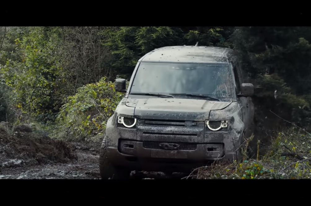 Land Rover Destroyed A Few Defenders To Prove What We Already Knew All ...