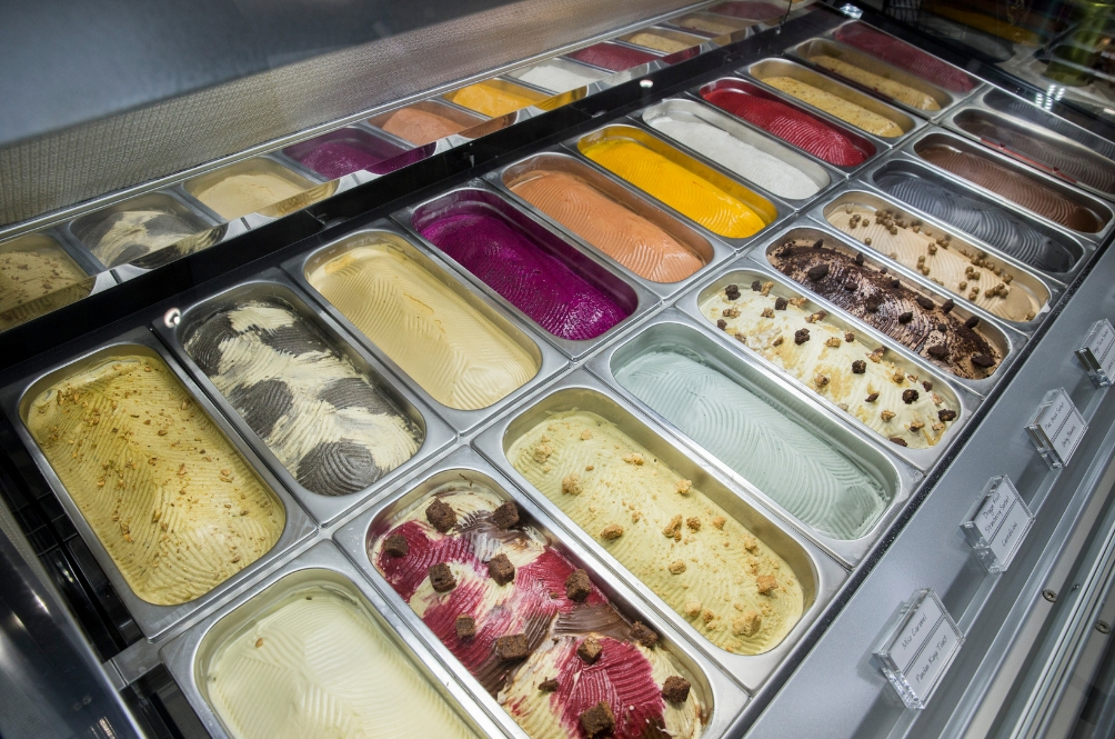 Restoran Ini Cipta Menu Aiskrim Yang 'Super Artistik', Nak Makan Pun ...