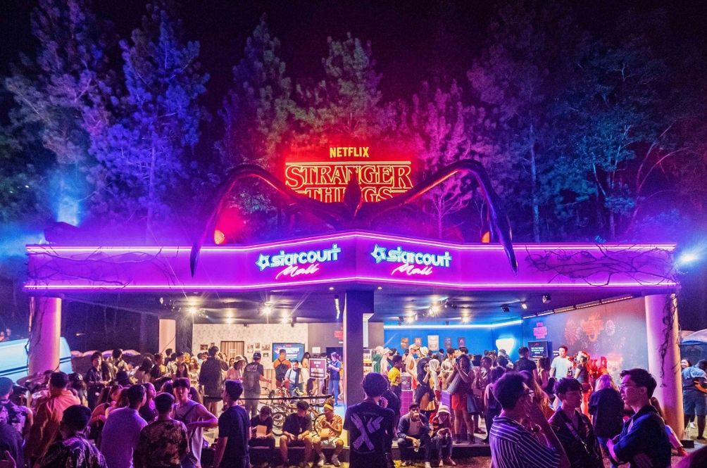 Netflix's 'Stranger Things' Took Over Good Vibes Festival Last Weekend ...