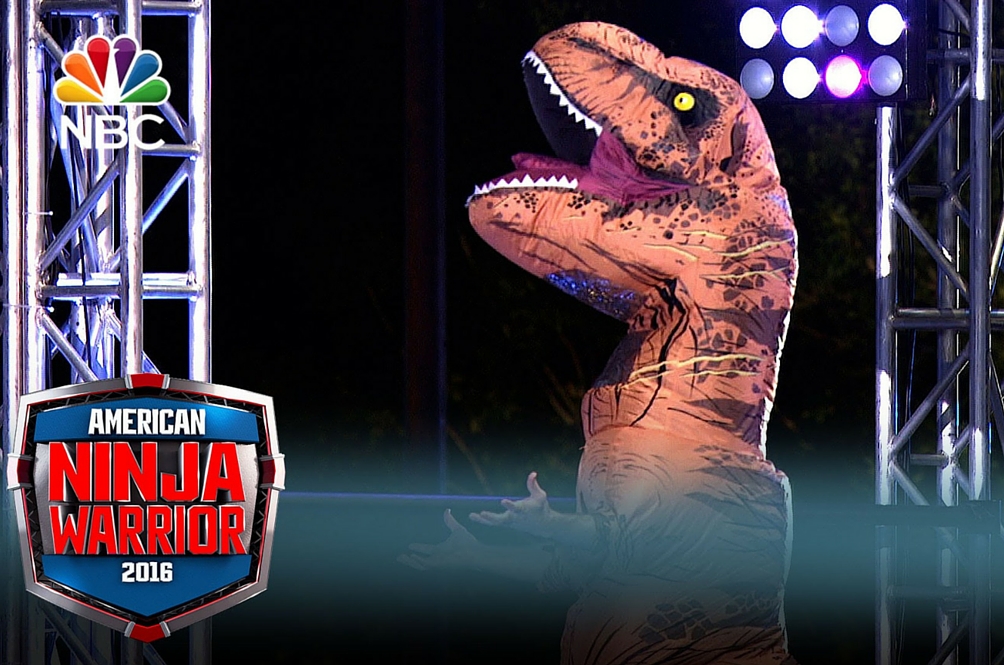 This T-Rex Just Crushed His Way Through the American Ninja Warrior Course