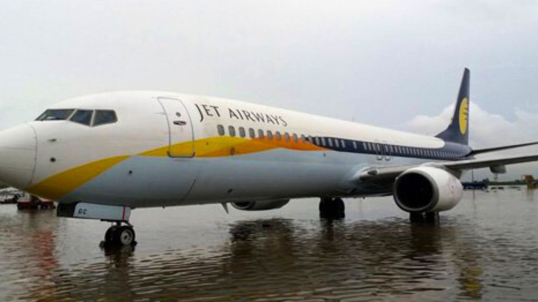Cyclone Michaung's Heavy Rains Disrupt Flights in Chennai: Passengers Advised to Check Status ...