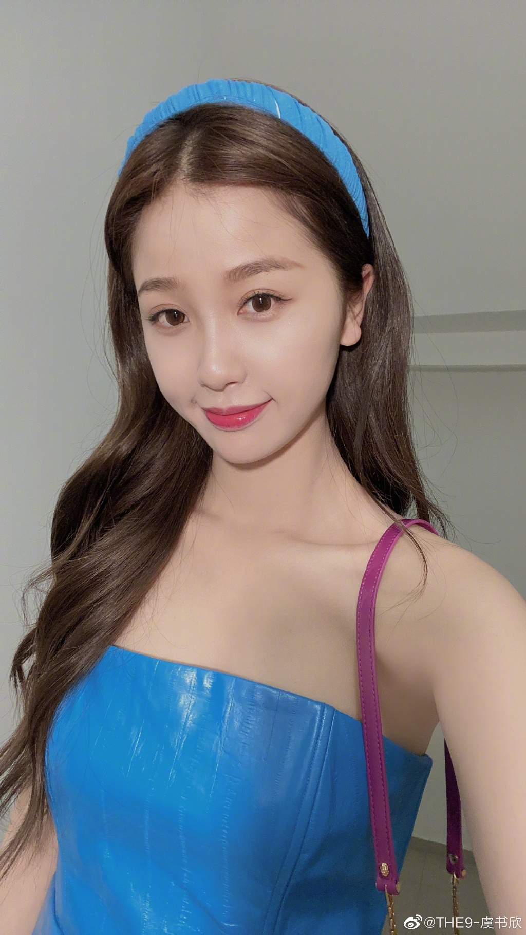 虞书欣连回5粉丝评论！ 被翻牌的微博ID都有这一规律 | XUAN