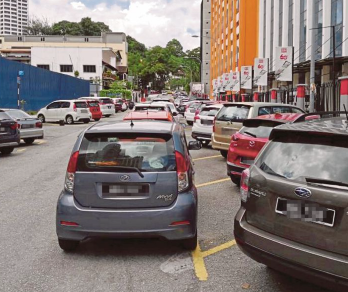 Tips| 遇到double park的车子该怎么办？你可以这样做！ | XUAN