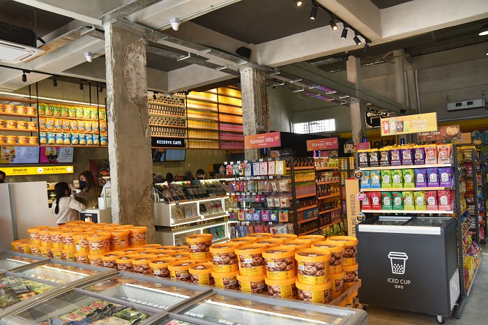 美食 I emart 24便利店全新Sunway门店有看头，网友推荐5个必试必吃！ | XUAN