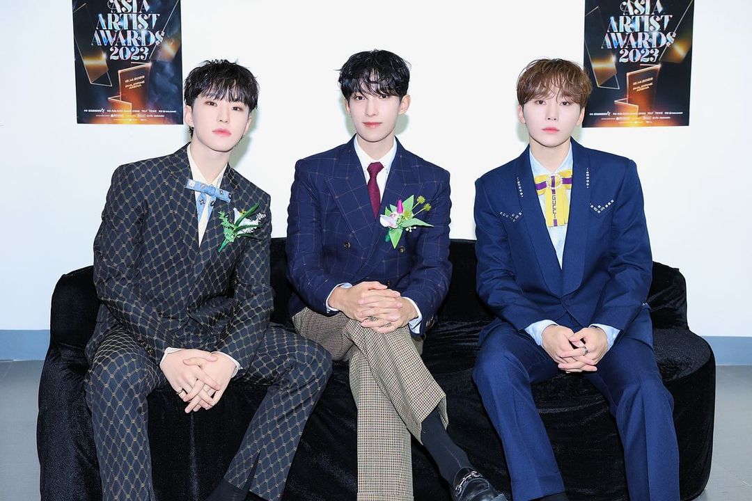 HYBE推出 “韩国队应援棒”！让KPOP文化点亮奥运会！ | XUAN